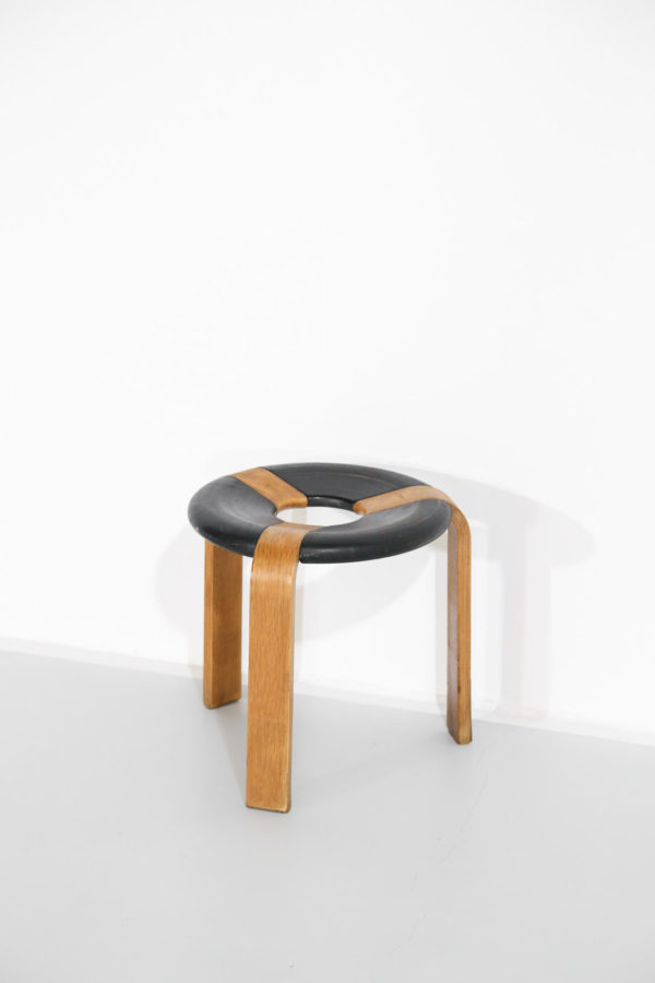 Tabouret Rud Thygesen par Magnus Olsen - D040 - Danke Galerie