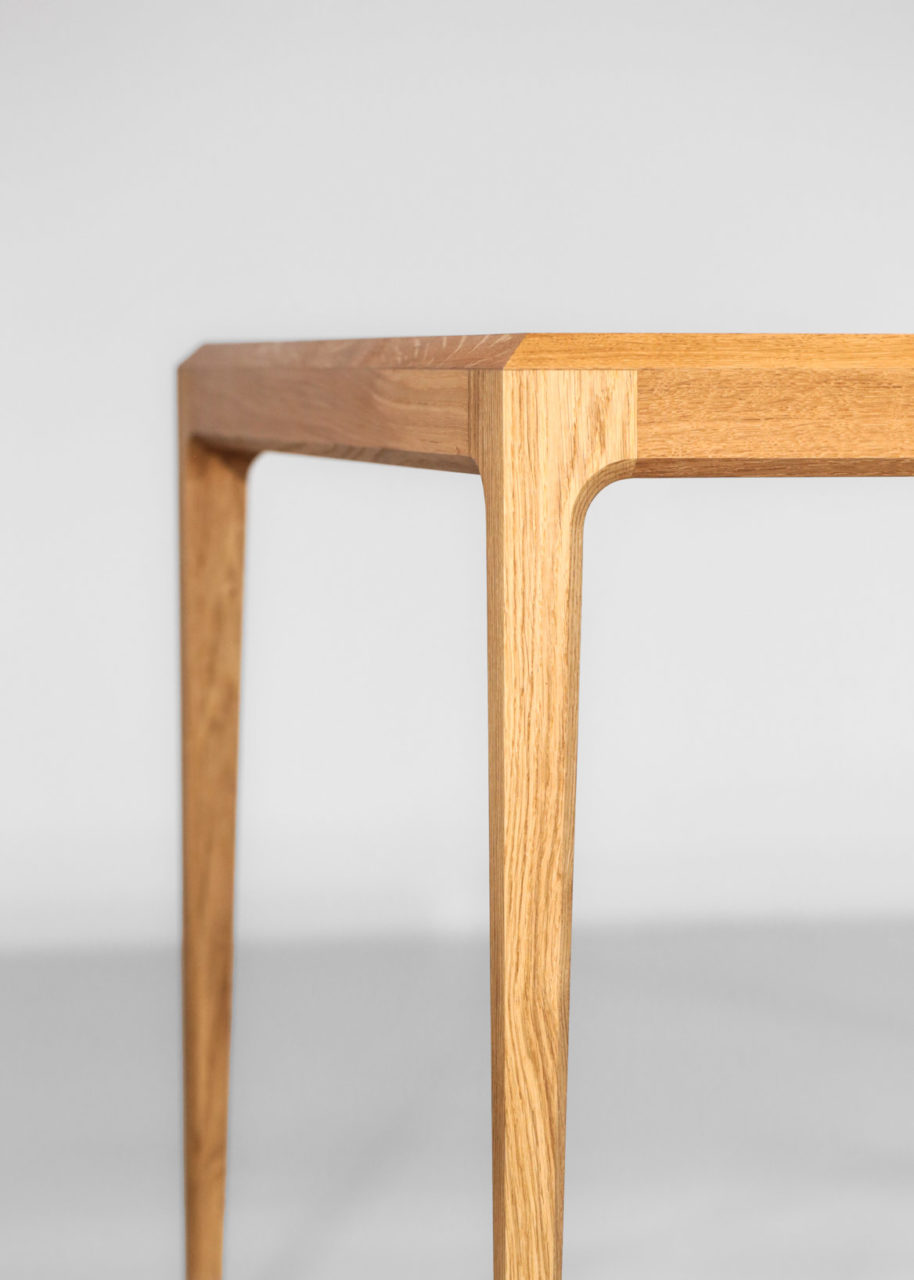 Large Scandinavian design oak dining table - Danke Galerie