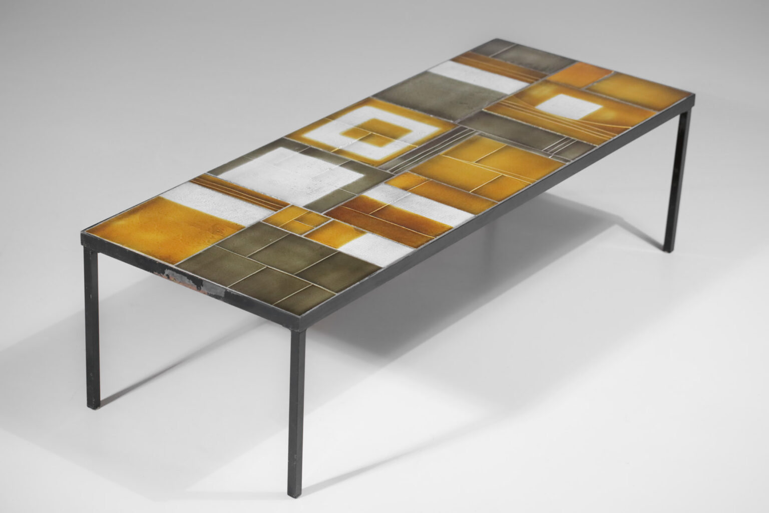 Table Roger Capron Prix