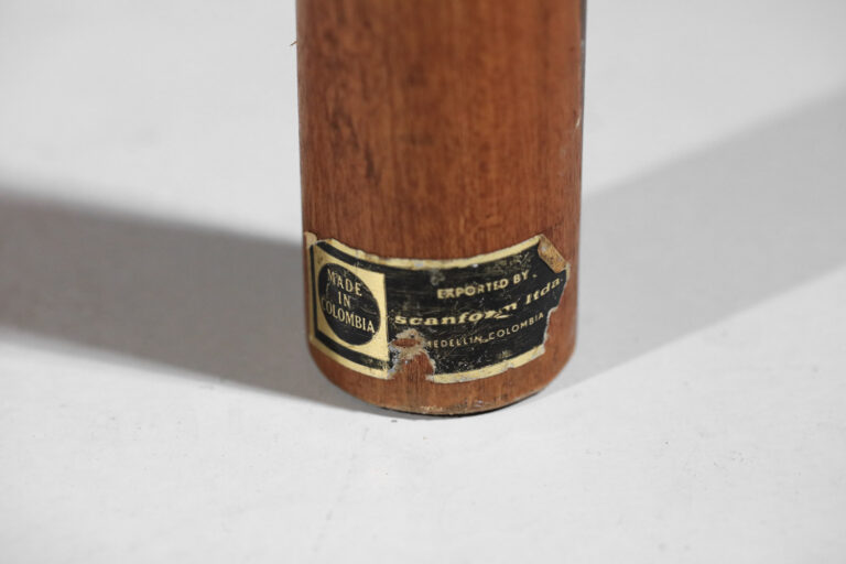 paire de fauteuils safari par Arne Norell en cuir patiné et Palissandre ...